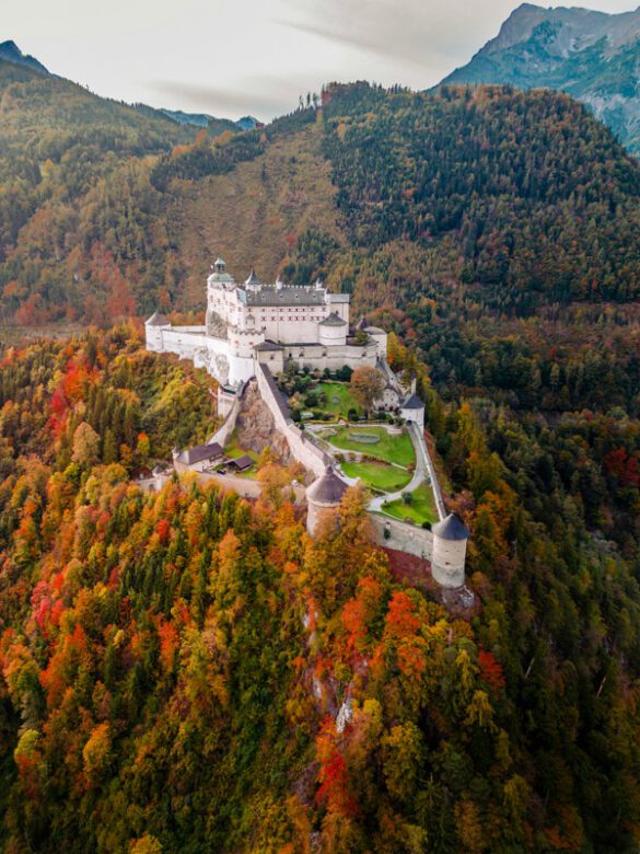 The 45 Most Beautiful Castles in the World to Visit - Global Viewpoint