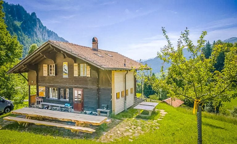 17 AMAZING Airbnbs in Switzerland (Cozy Swiss Chalets + More)