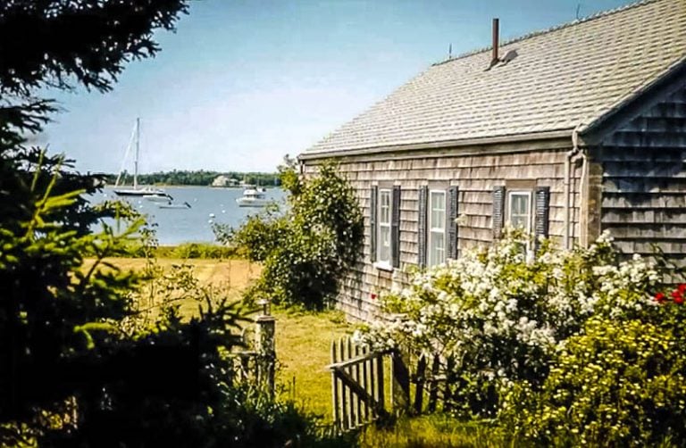 17 Unique Airbnbs in Cape Cod: Cabins, Treehouses + Luxury Rentals