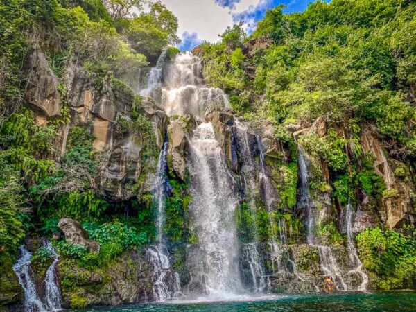 The 60 Most Beautiful Islands in the World (with Photos)