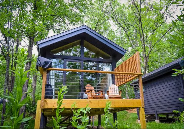 30+ Tiny House Airbnbs You Can Rent in the US (With Availability!)