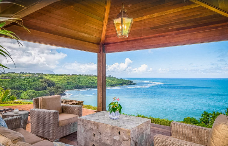 13 Hawaii House Rentals: Top Beach Houses + Luxury Vacation Rentals