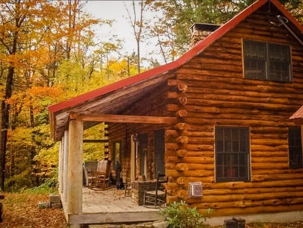 13 EPIC Cabin Rentals in New Hampshire (Log Cabins + Cottages)