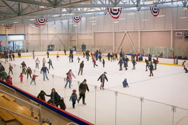 Top 12 Ice Skating Rinks in Boston (Outdoor + Indoor)