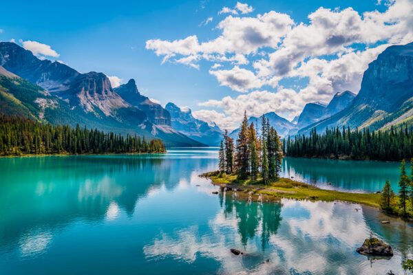 28 Unique Travel Experiences You Need to Try in 2025