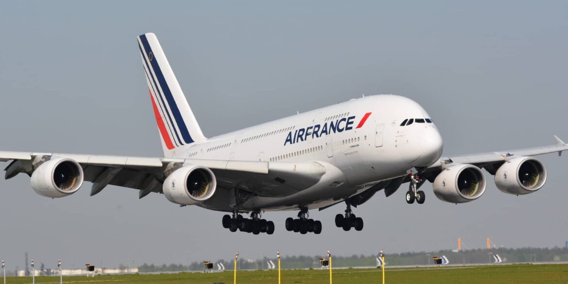 Top 8 Airlines for the Best Flights to Japan