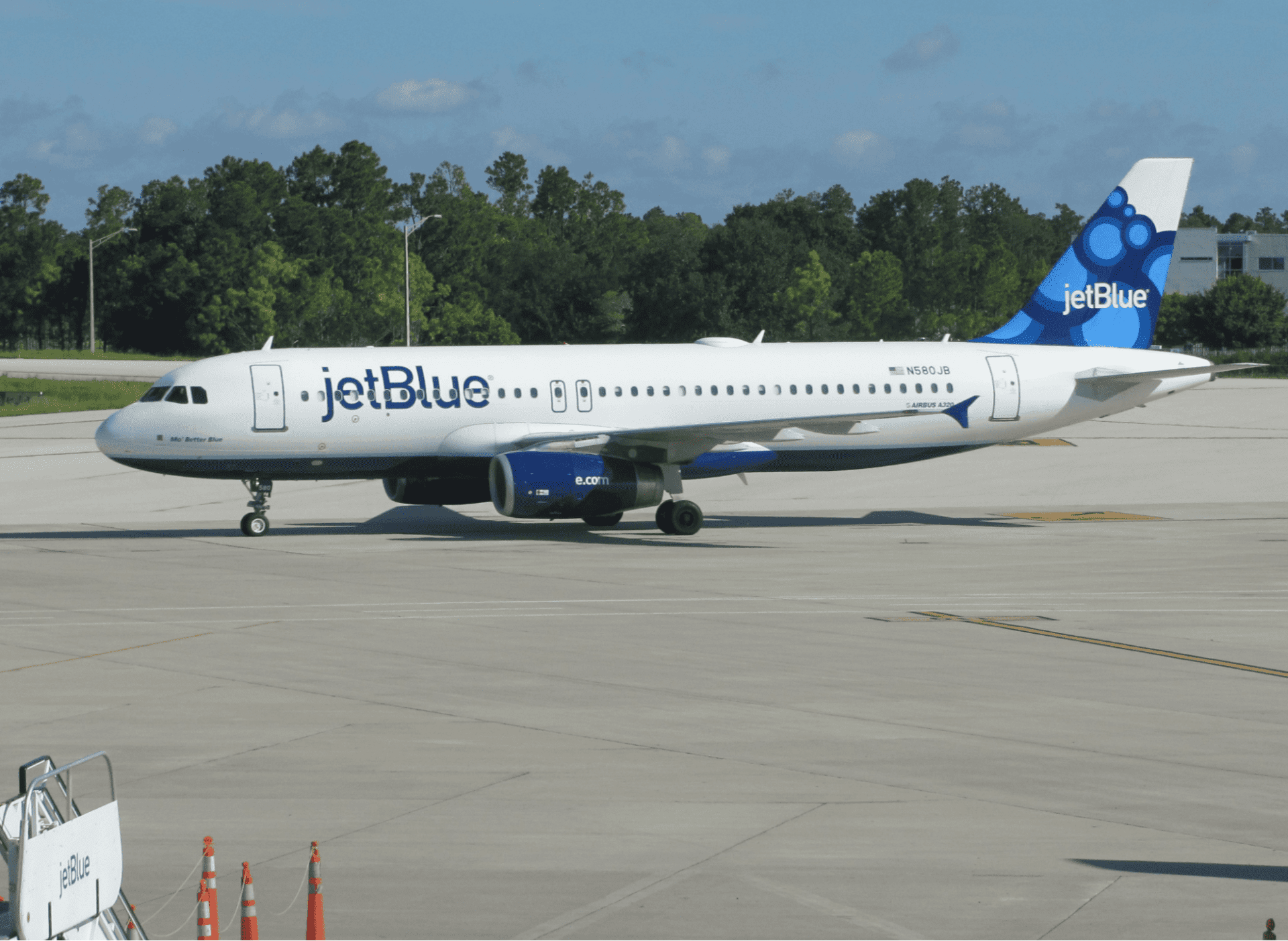 7 CHEAP Airlines to Fly to Florida from Major US Airports in 2025