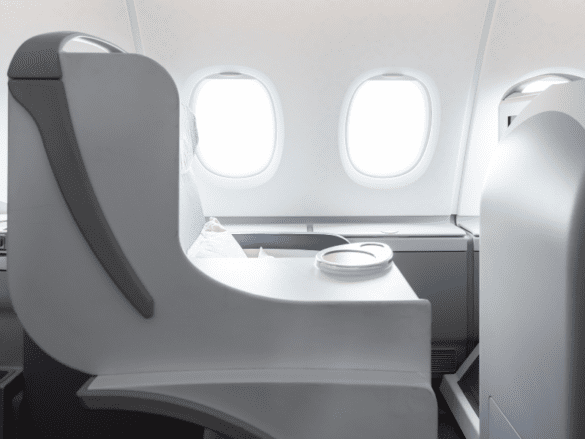 Flying First Class to Hawaii: Insider Tips, Airlines, and Hidden Perks