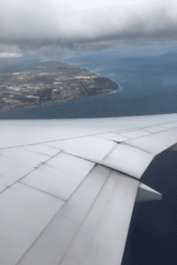 Flying First Class to Hawaii: Insider Tips, Airlines, and Hidden Perks