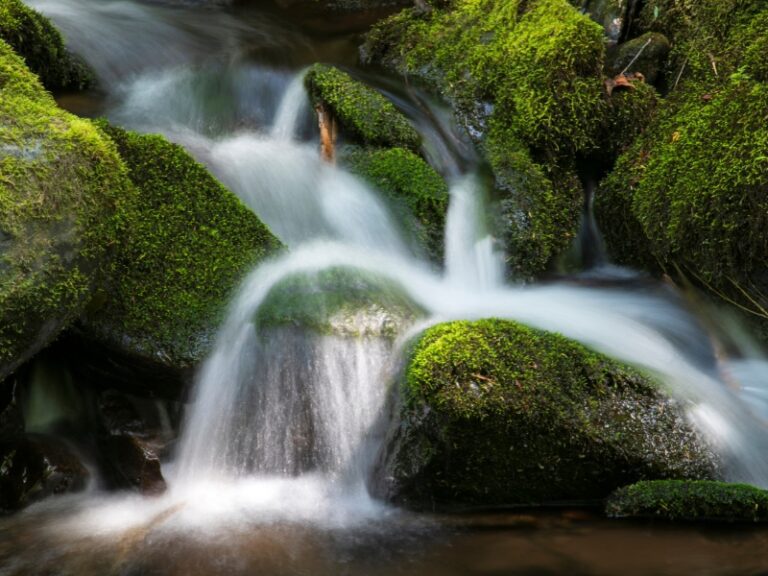 12 Fun Things to Do in the Poconos: Waterfalls, Ski Slopes & Neon Snow ...