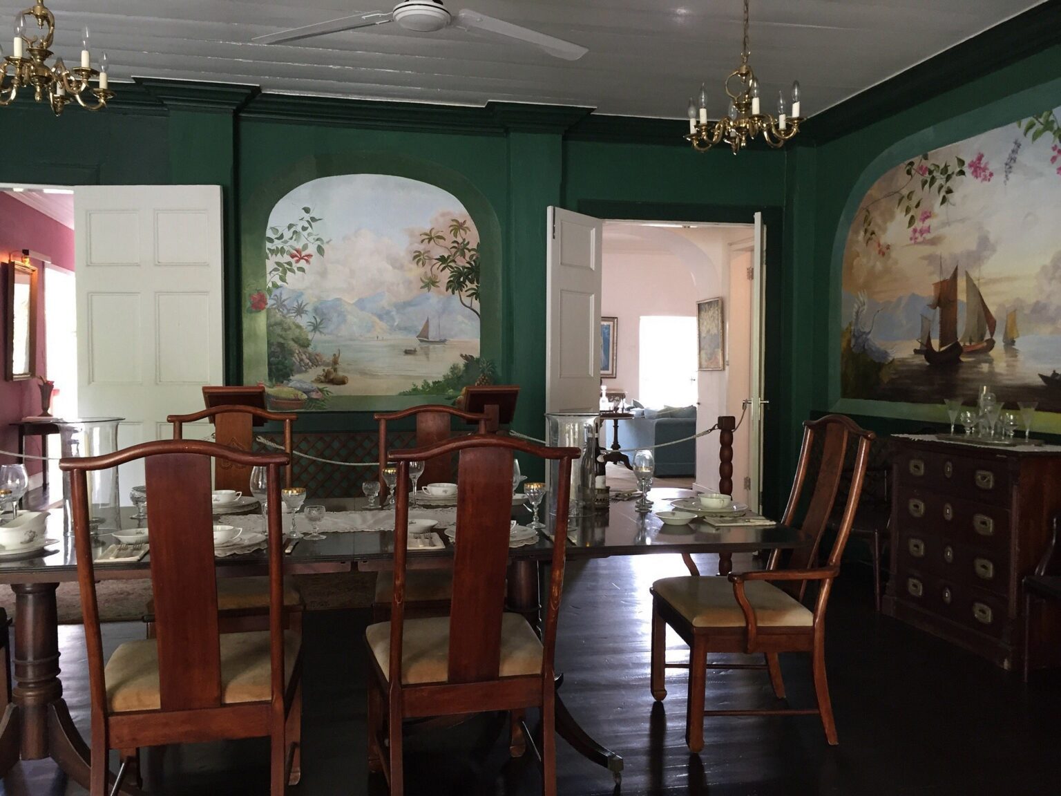 12 Must-See British Virgin Islands (BVI) Attractions & Unique Activities