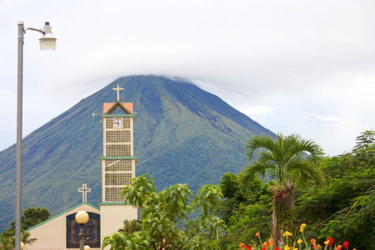 The 12 Dreamiest Places in Costa Rica: Guide for 2026 Travelers