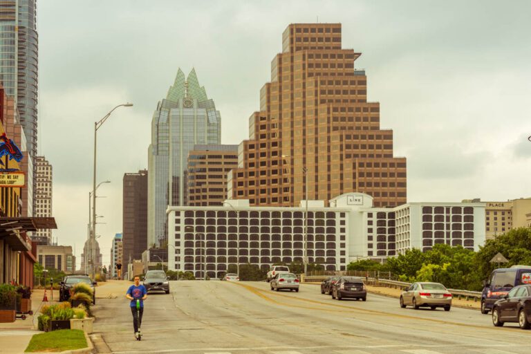12 Fun & Unique Things to Do in Downtown Austin