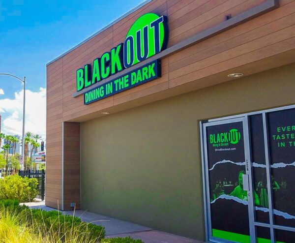 22 Truly Unique Restaurants in Las Vegas (From the Strip to Chinatown ...