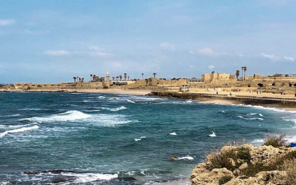 12 STUNNING Places to Visit in Israel (Nature Gone Wild!)