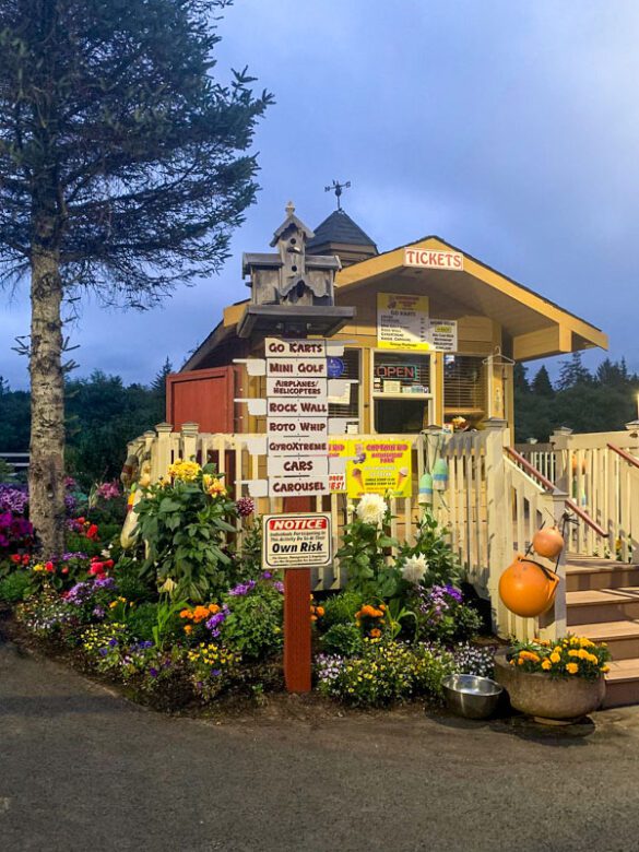 13 Fun Coastal Experiences in Seaside, Oregon: Beach Walks, Seals & Trails