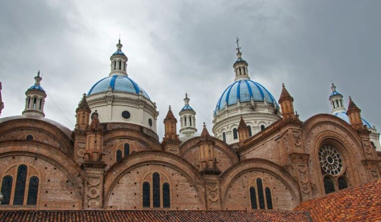 12 Most Beautiful Places in Ecuador to Visit (Ultimate 2025 Guide)