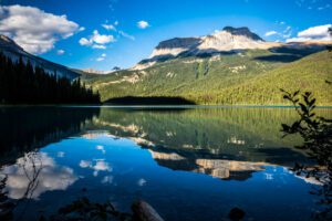 12 Must-See Canadian Rockies Attractions & Unique Activities - Global ...
