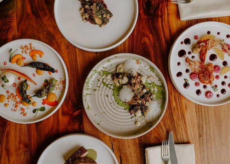 18 Incredible Detroit Restaurants That Go Way Beyond Coney Dogs