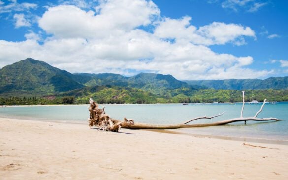 12 Amazingly Beautiful Places in Kauai That Feel Unreal