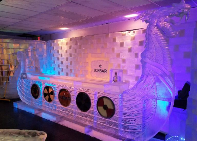 12 Fun & Unique Restaurants in Orlando You Gotta Try in 2025