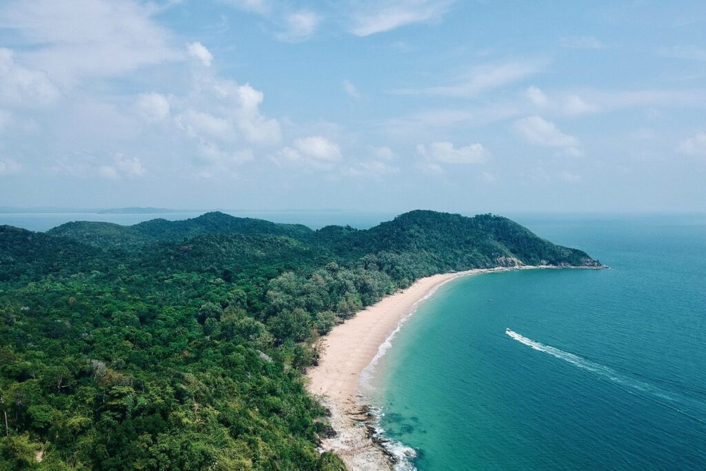 12 Beautiful Places in Malaysia to Visit That'll Amaze You (2025)