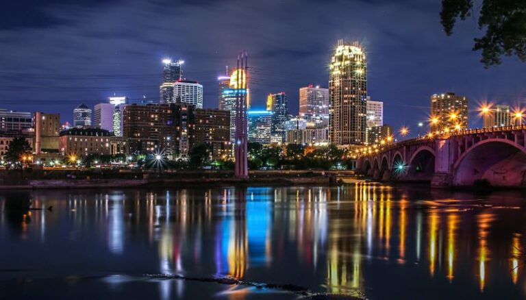 12 Minnesota Destinations That Are Almost Too Stunning to Be Real ...