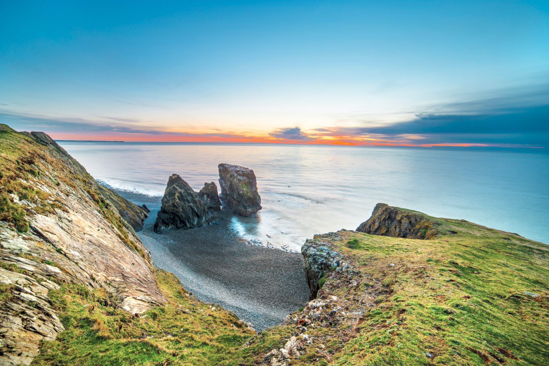 12 Beautiful Places in Wales to Visit You Won't Believe (2025)