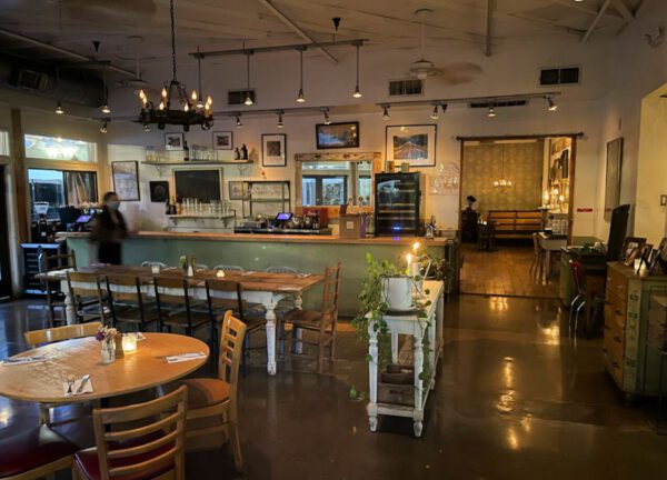 12 Fun, Cool & Unique Restaurants in Phoenix (Foodie Spots)