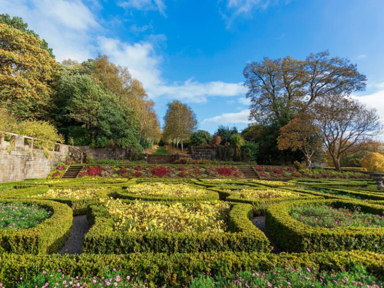 Inside Glasgow: Gothic Cathedrals, Indie Music & Day Trips to Loch Lomond