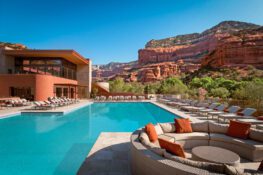 20 Best Wellness Retreats in 2026 (USA + Worldwide) - Global Viewpoint