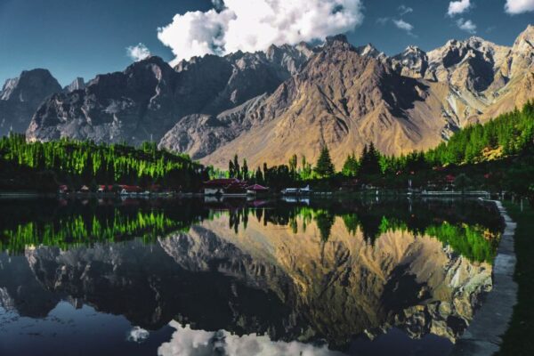 12 Beautiful Places in Pakistan to Visit (World's Best Kept Secret)