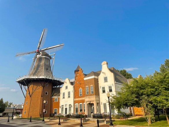 Pella, Iowa: Why America’s “Little Holland” Is Worth the Detour ...