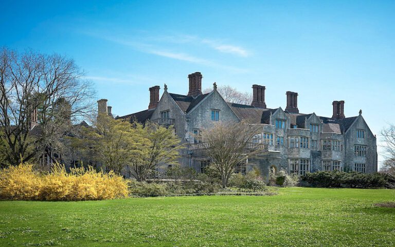 The 12 Most Magical Spots in Long Island You Can’t Miss