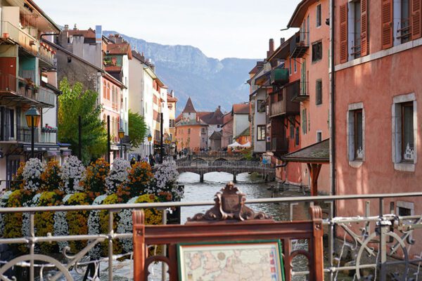 French Alps Bucket List: 12 Destinations You’ll Never Forget - Global ...