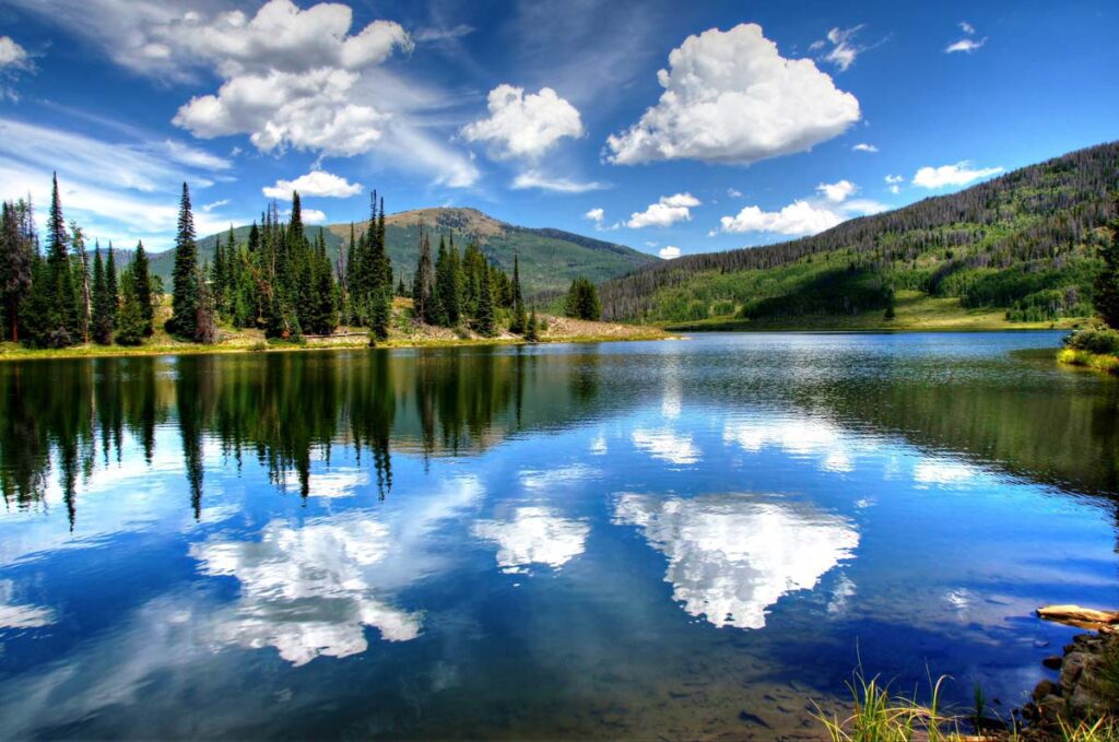 Colorado’s 12 Most Beautiful Lakes (And Why They’re Worth the Trip ...
