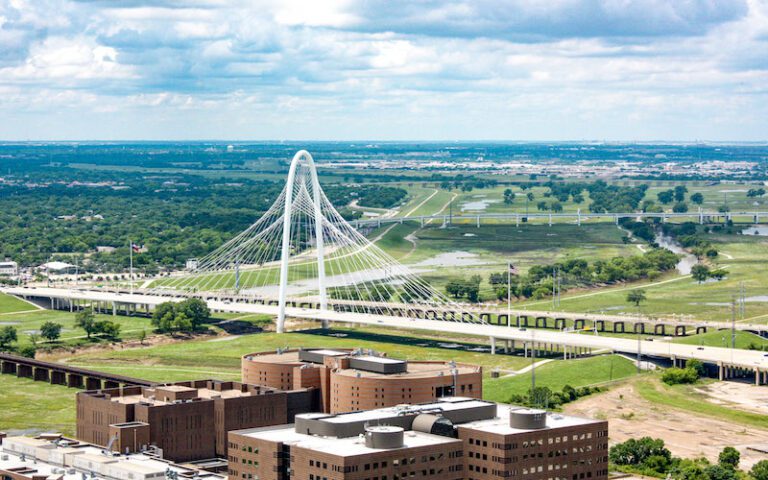 12 Enchanting Places in Dallas That Look Straight Out of a Postcard ...