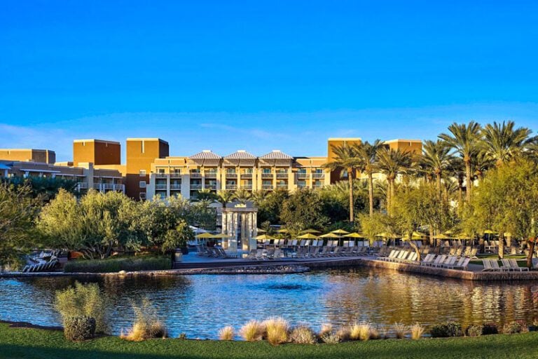 12 Beautiful Spa Resorts in Phoenix (& Scottsdale) for a Luxury Stay ...