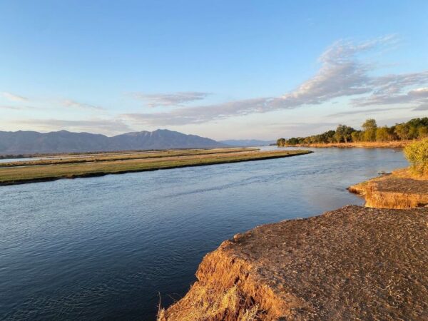 12 INCREDIBLE Places in Zimbabwe to Visit in 2025