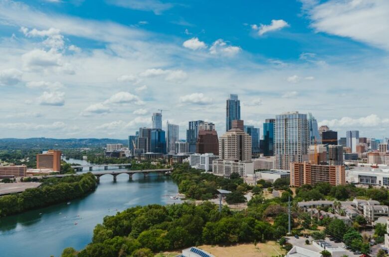12 Jaw-Dropping Places in Austin (Texas) to Visit This Year - Global ...