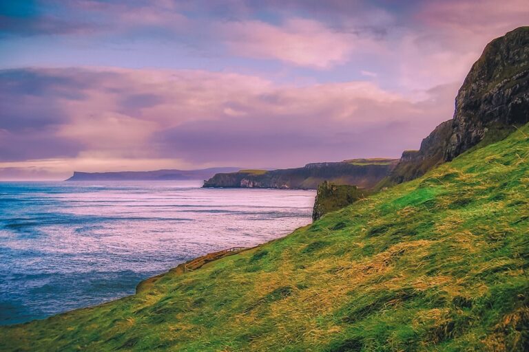 12 Must-See Destinations on the Wild Atlantic Way in 2025