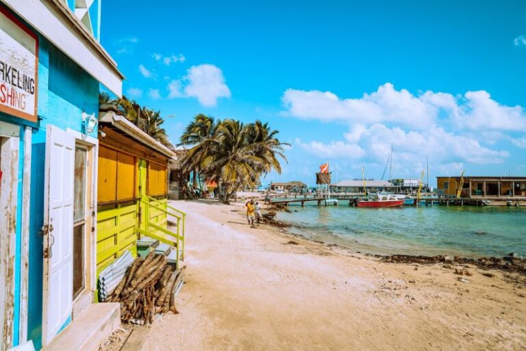 13 STUNNING Places in Belize to Visit That Look Like Paradise