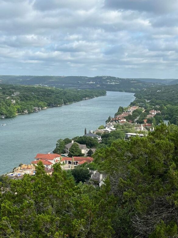 12 Jaw-Dropping Places in Austin (Texas) to Visit This Year - Global ...
