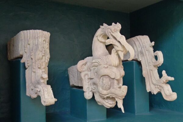 12 STUNNING Places in Honduras to Visit That Will Surprise You