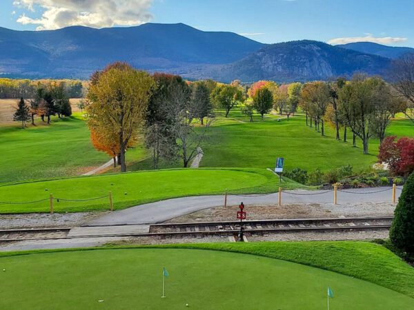 15 Must-Do Things in North Conway, NH (From Scenic Views to Outdoor Adventures)