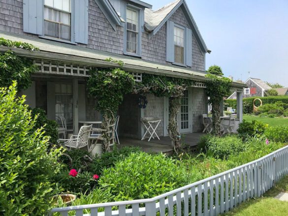 My Nantucket Travel Guide: Sconset Bluff Walks, Cisco Brews & Timeless ...