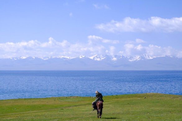 12 Picture-Perfect Places in Kyrgyzstan to Visit in 2025