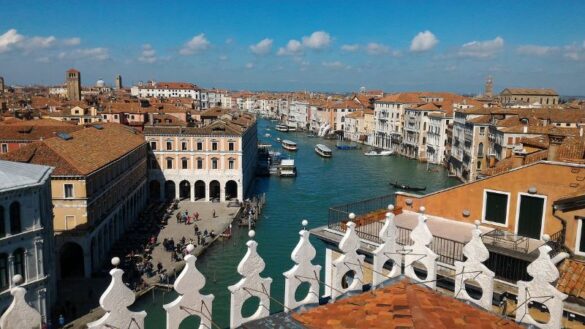 The 12 Prettiest Spots in Venice, Italy You Won’t Believe Exist ...