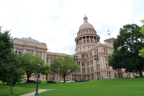 12 Jaw-Dropping Places in Austin (Texas) to Visit This Year - Global ...