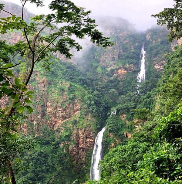 12 Most Beautiful Places in Ghana to Visit (Africa's Rising Star)